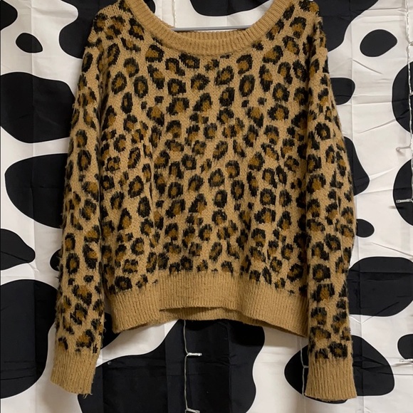 Sweaters | Cheetah Print Sweater | Poshmark
